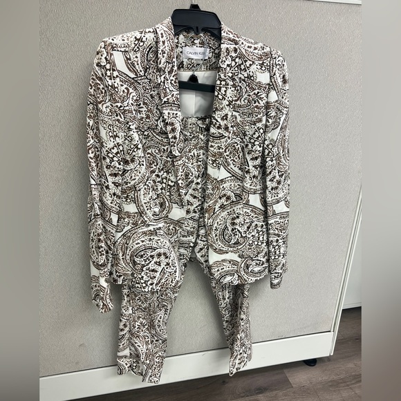 Calvin Klein | Jackets & Coats | Ck Calvin Klein Women Paisley One ...